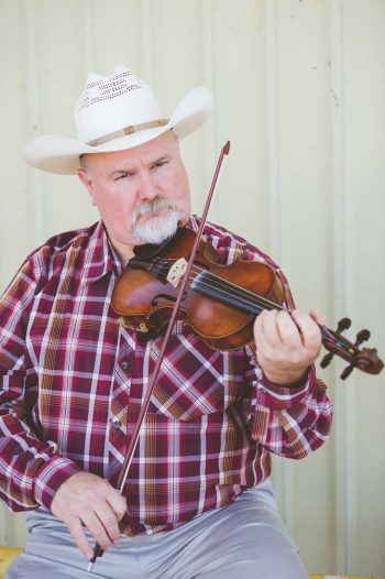 Texas-Style Fiddle Takes Center Stage at Fiddlers’ Frolics in Hallettsville
