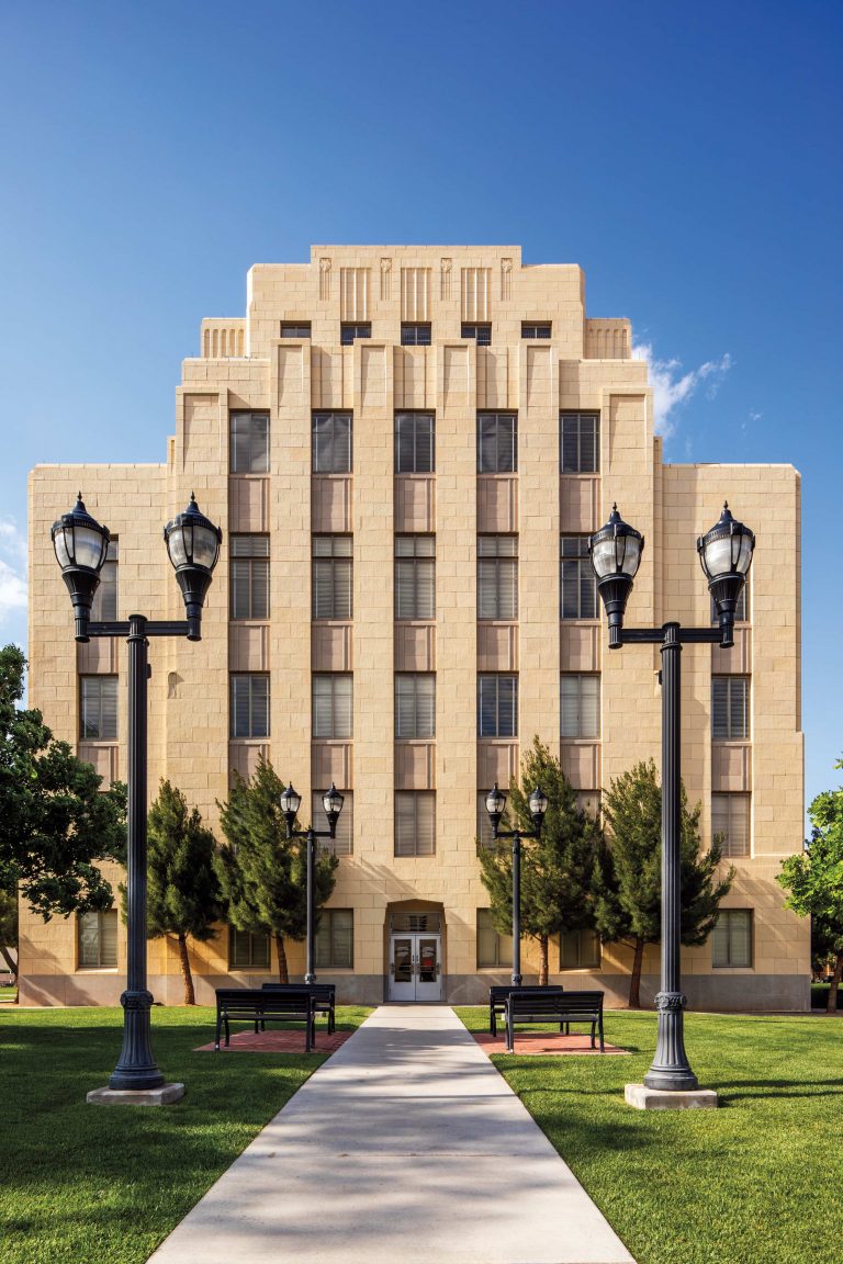 These 10 County Courthouses Show off the Beauty and History of Small ...