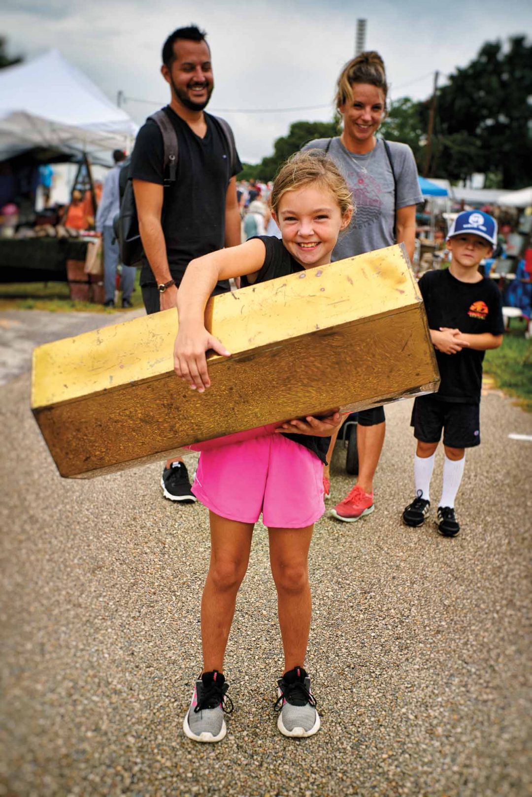 Find Stuff You Never Knew You Needed at the World’s Largest Public Flea ...