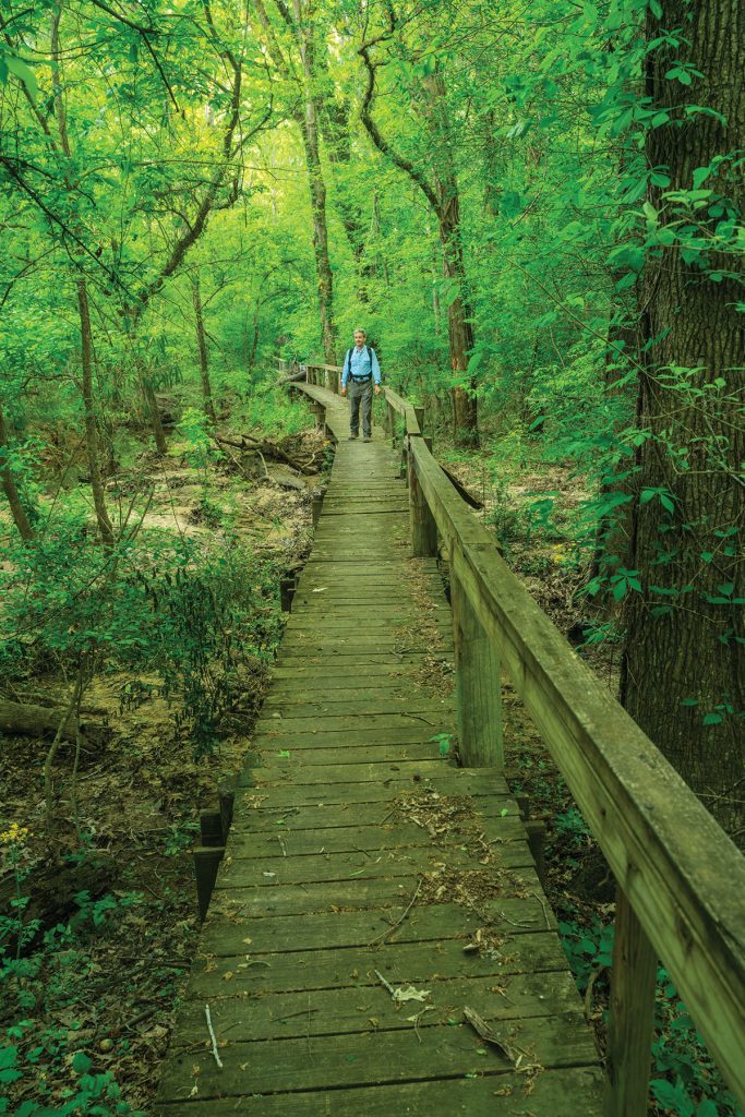 A New Hiking Guidebook Scours Texas for the State's Best Hikes