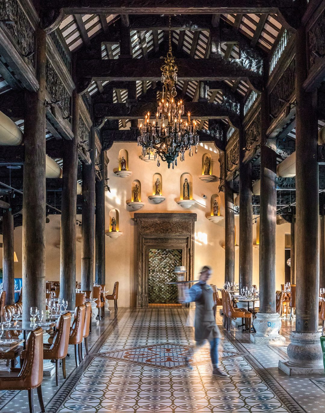 Tillie’s is a Dining and Architectural Gem in the Hill Country