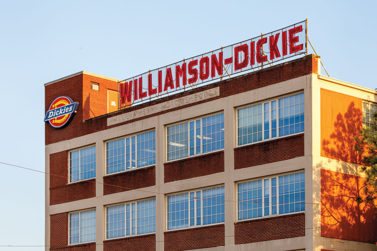 Visit These 100-Year Old Texas Landmarks That Have Stood the Test of Time