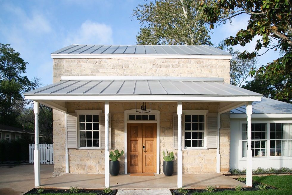 Old Meets New at Re-imagined Fredericksburg Sunday House