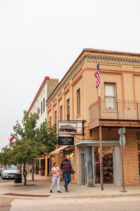 Texas Small Towns to Visit Now
